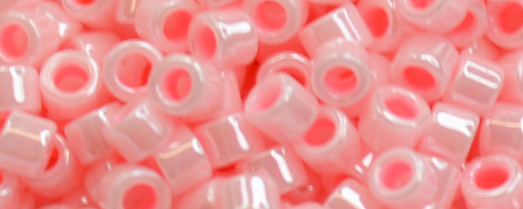 TOHO Aiko-Light Pink Pearl TB-811 - Retail Bobby Bead