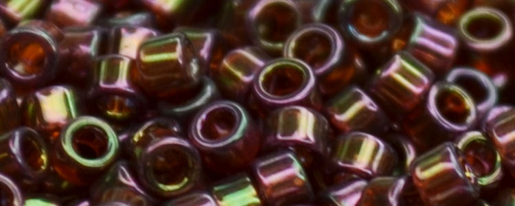 TOHO Aiko-Strawberry Gold Luster TB-331 - Retail Bobby Bead